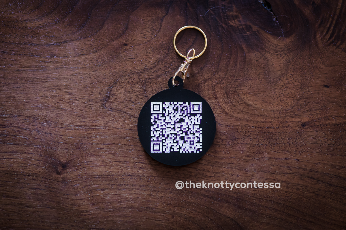 Key-Nect Smart Social Keychain with QR Code – The Knotty Contessa